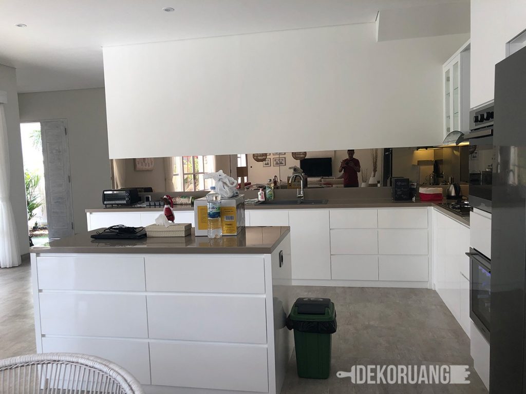 10 Desain Kitchen Set Minimalis Paling Cocok Untuk Rumah Anda ...